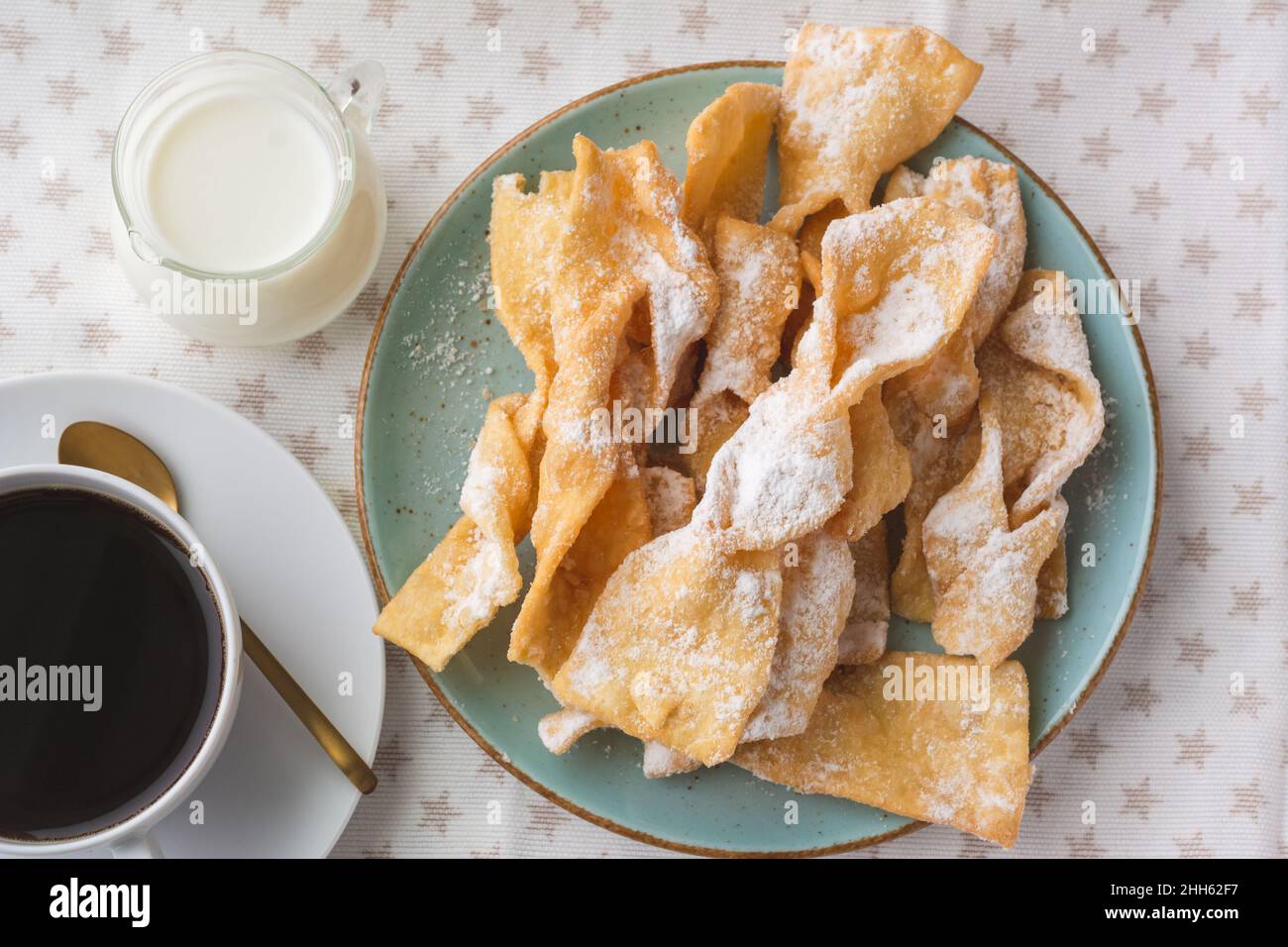 Faworki, Chrusty, Angel Wings, traditional Polish crispy pastry twists ...