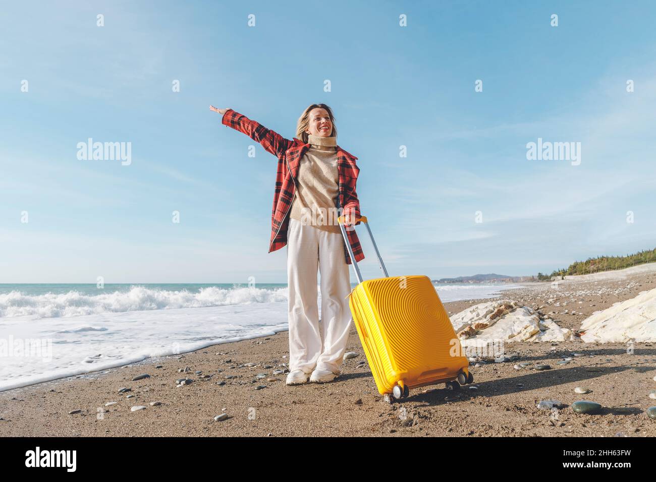 Outstretched arm hi-res stock photography and images - Alamy