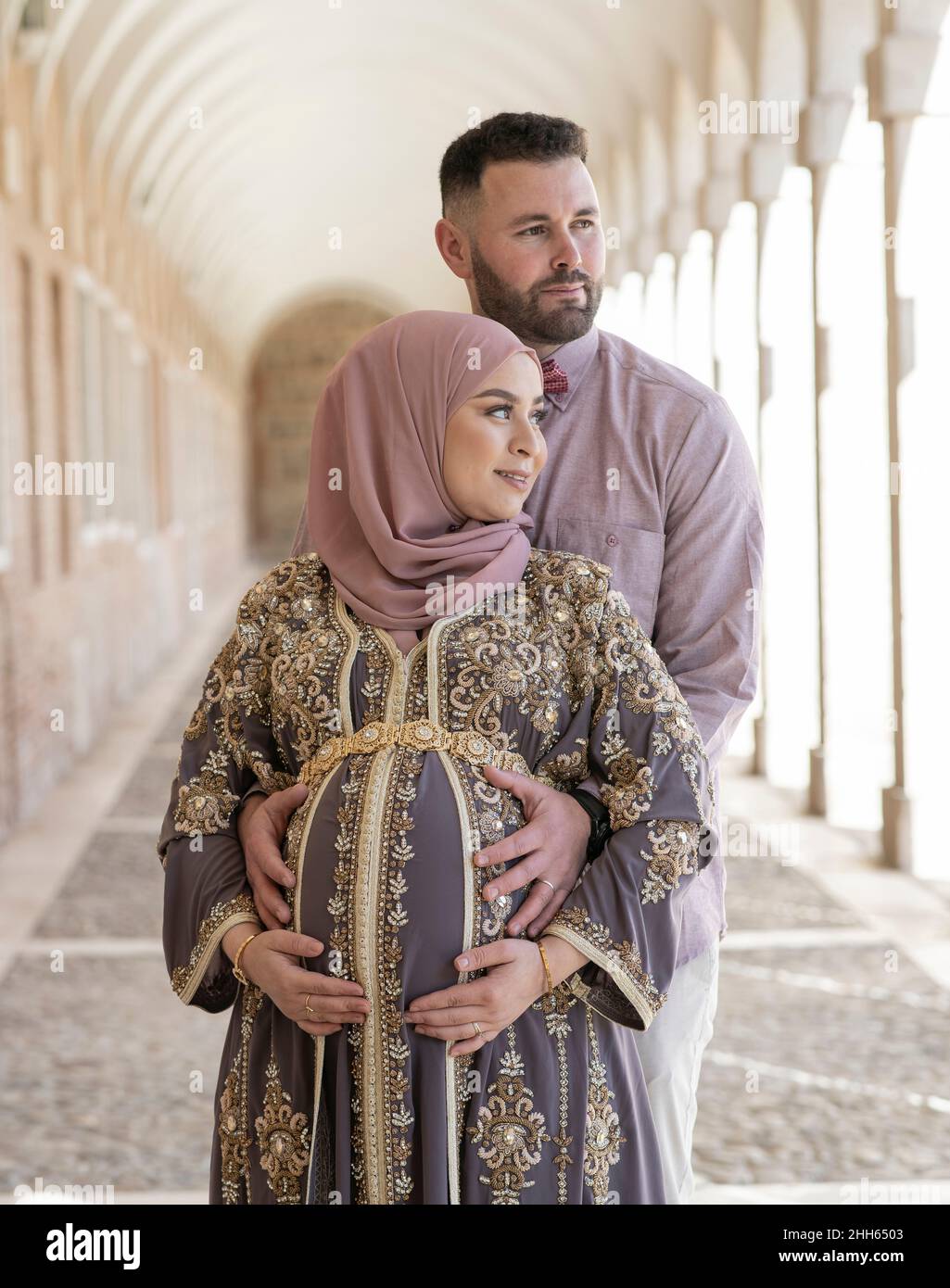 Pensive muslim pregnant woman hi-res stock photography and images - Alamy