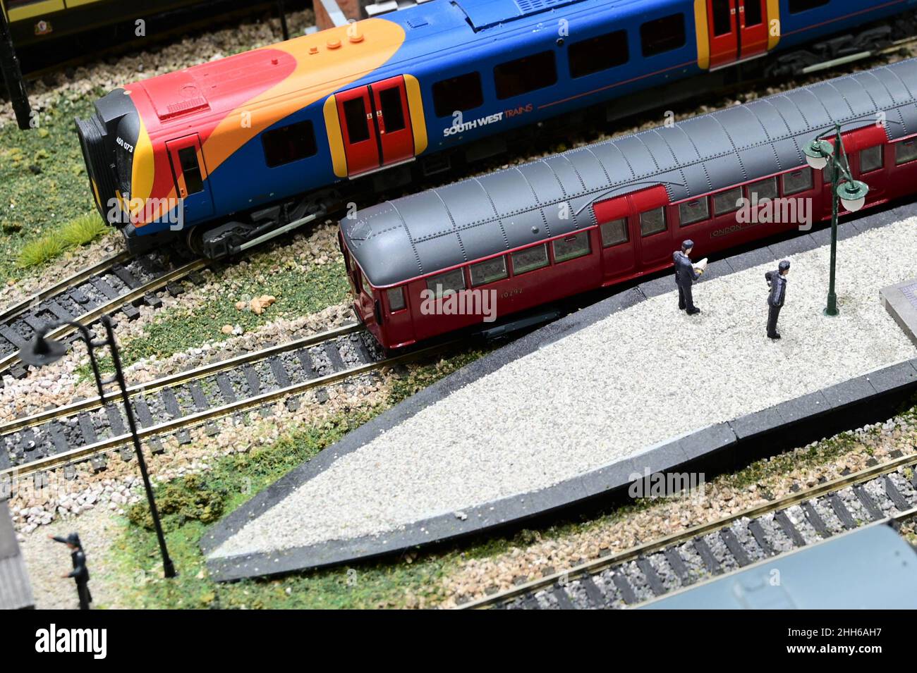 A model of a 38 Tube train at a railway station Stock Photo - Alamy