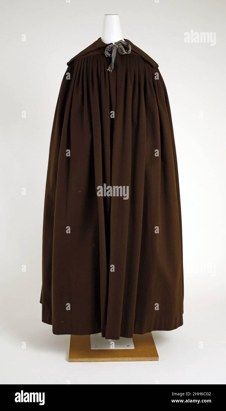 Cut his cloak hi-res stock photography and images - Alamy