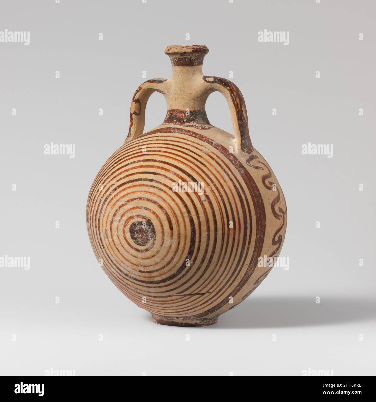 Terracotta lentoid flask hi-res stock photography and images - Alamy