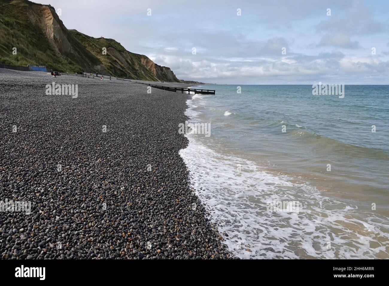 The shingle beach at Sheringham, Norfolk, England, UK Stock Photo - Alamy