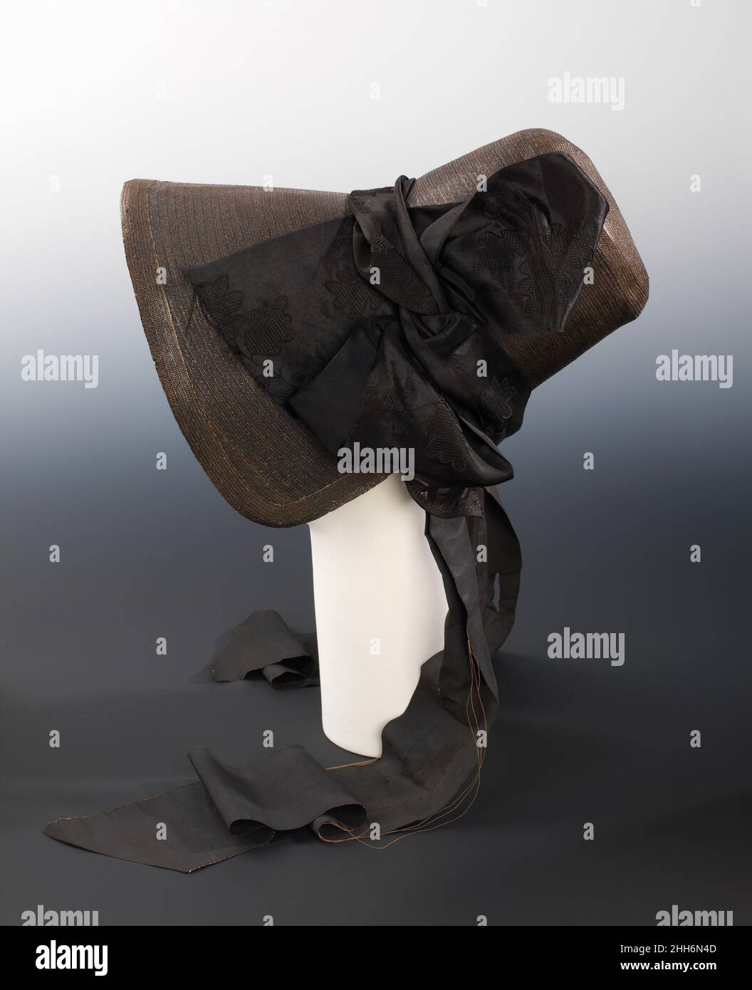 Black demure hi-res stock photography and images - Alamy