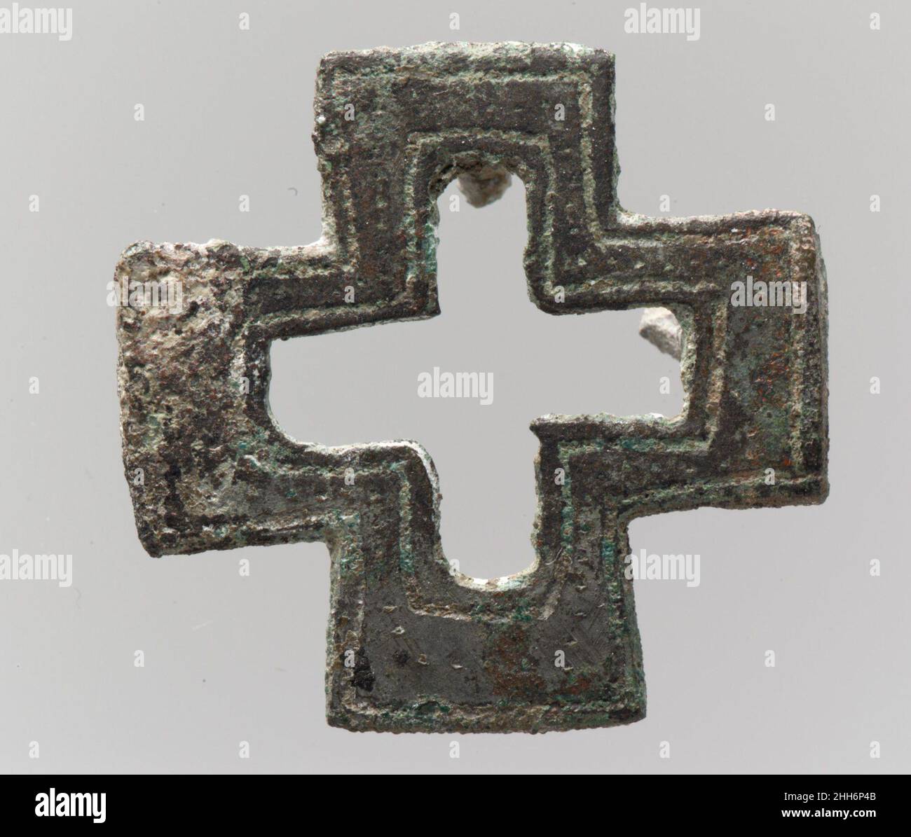Purse Mount in the Form of a Cross 600–700 Frankish Belts were ...