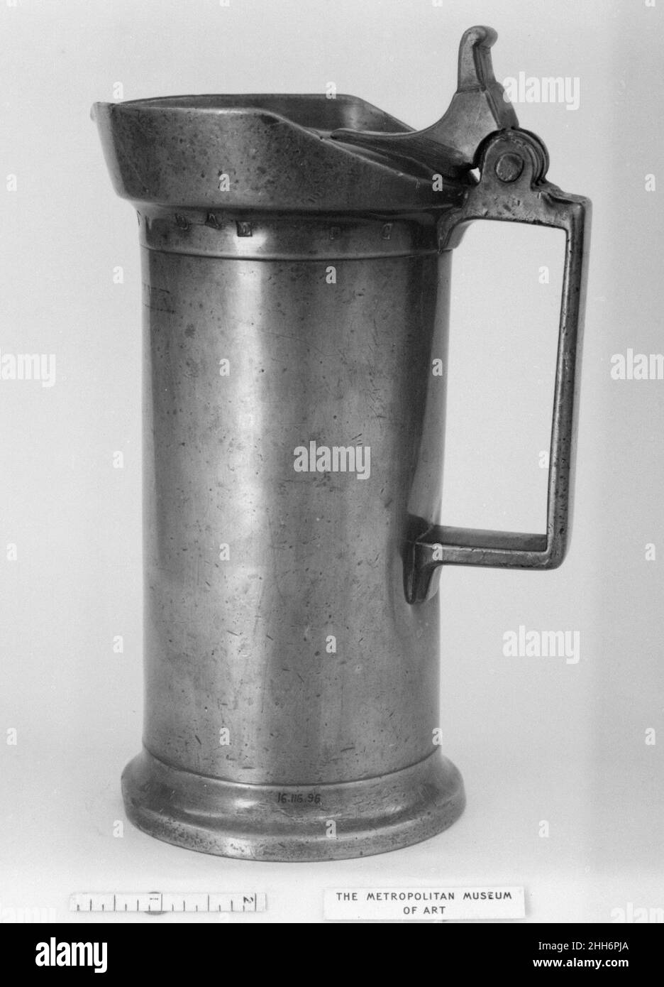 French unit of measurement hi-res stock photography and images - Alamy