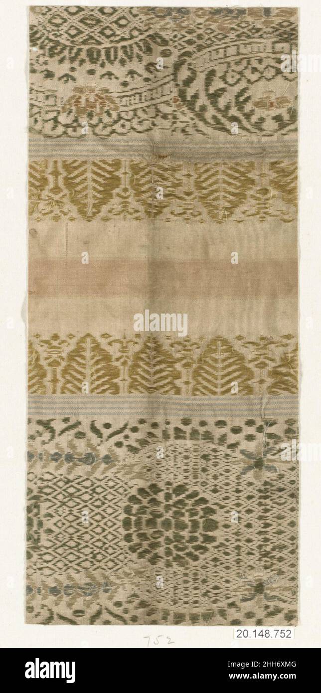 Piece 16th century China. Piece. China. 16th century. Silk / Compound ...