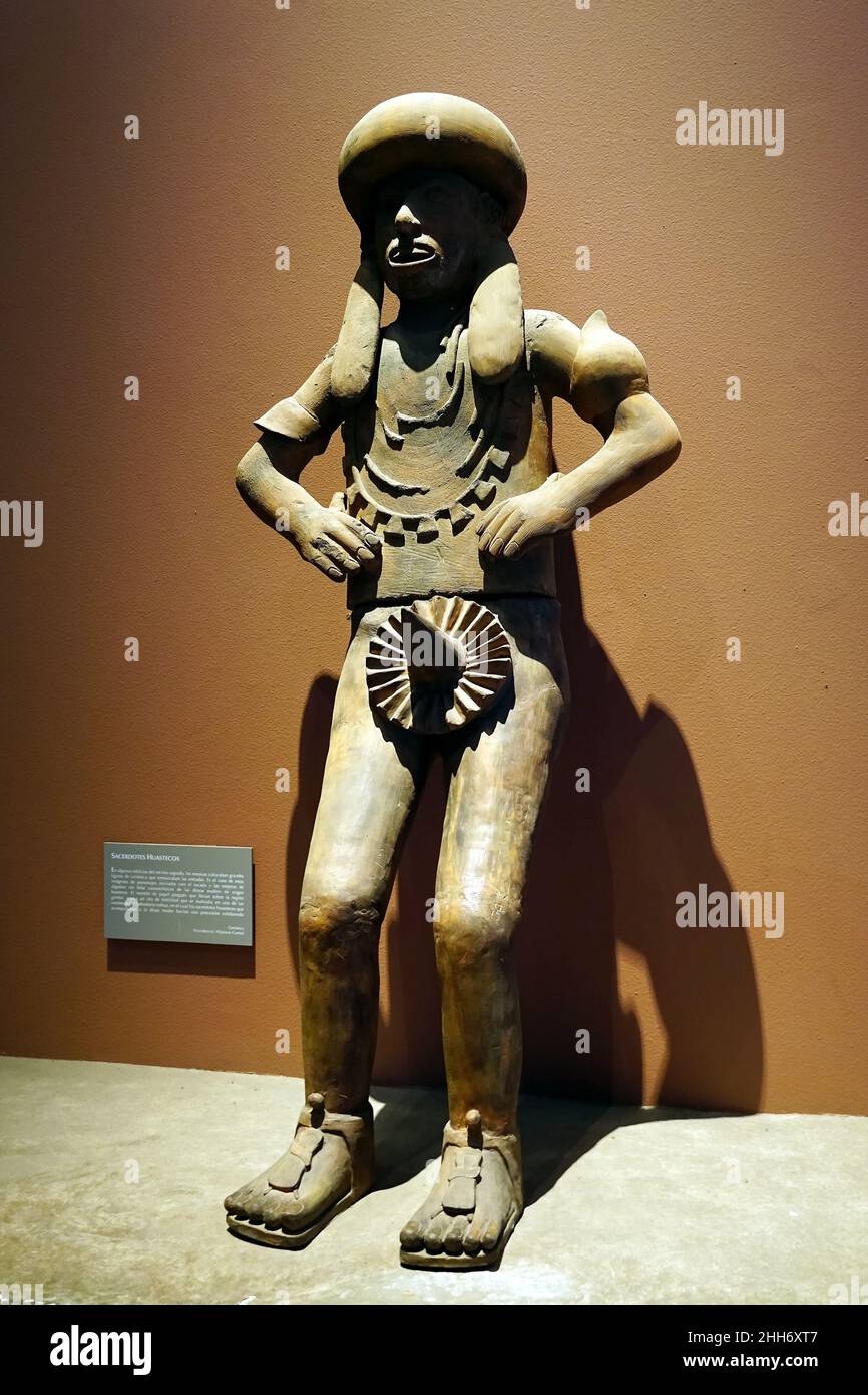 Huastec priest statue, National Museum of Anthropology, Museo Nacional ...