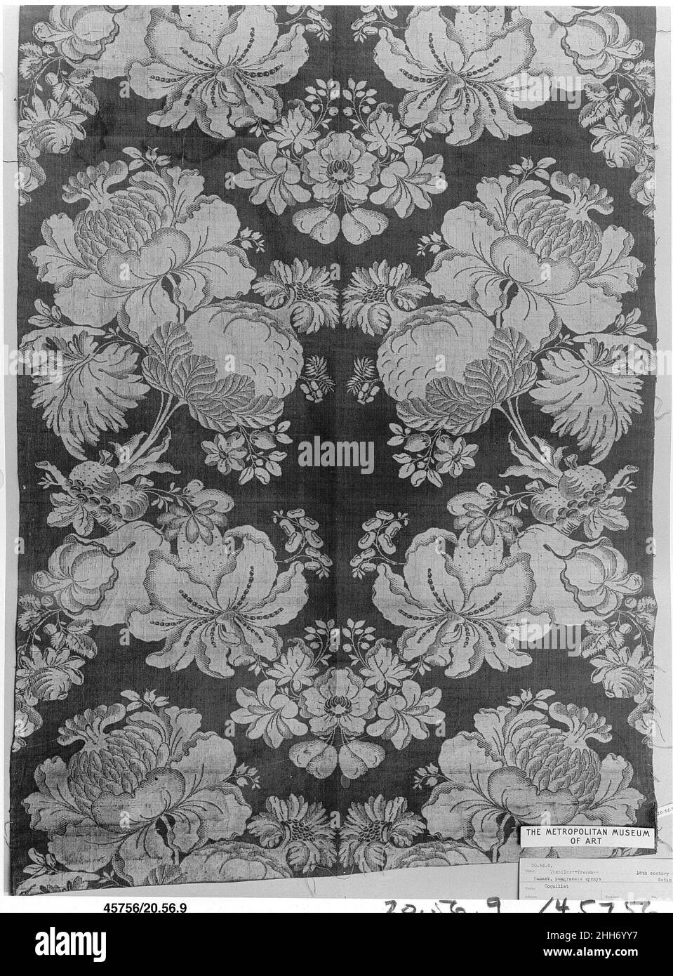 Carving piece wood Black and White Stock Photos & Images - Alamy