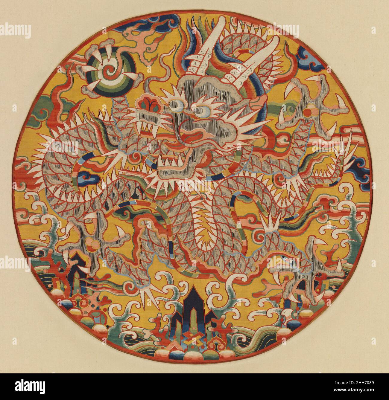 Dragon medallion hi-res stock photography and images - Alamy