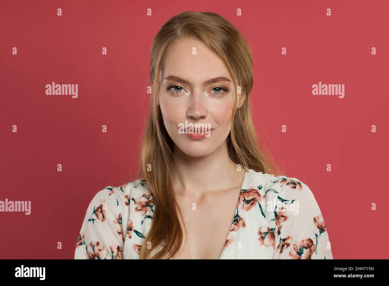 Smiling nice hi-res stock photography and images - Alamy