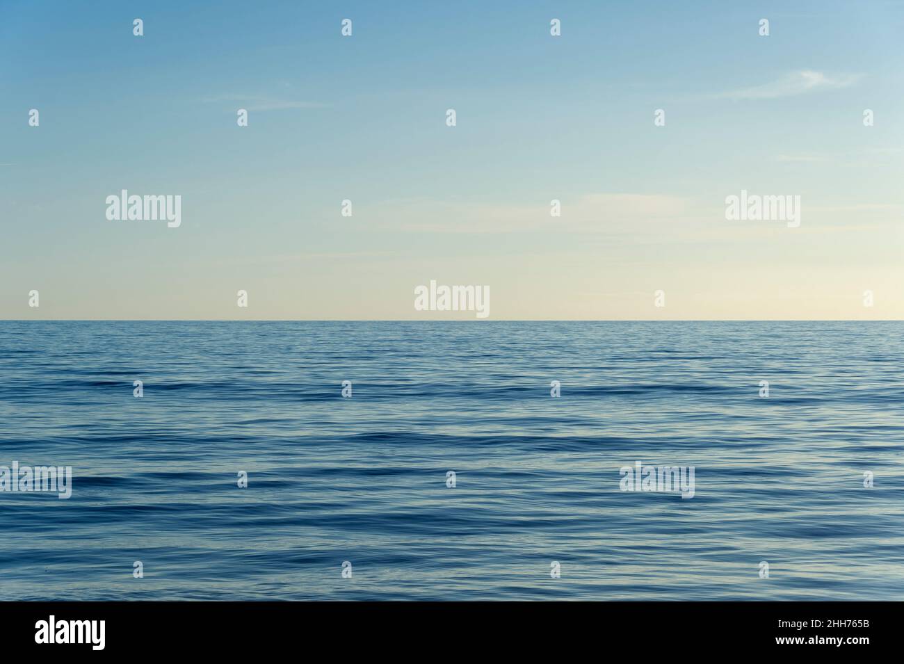 Calm sea clear blue sky calm hi-res stock photography and images - Alamy