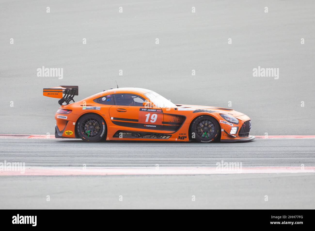 24h endurance car race on a tarmac track during a 24h race Stock Photo ...