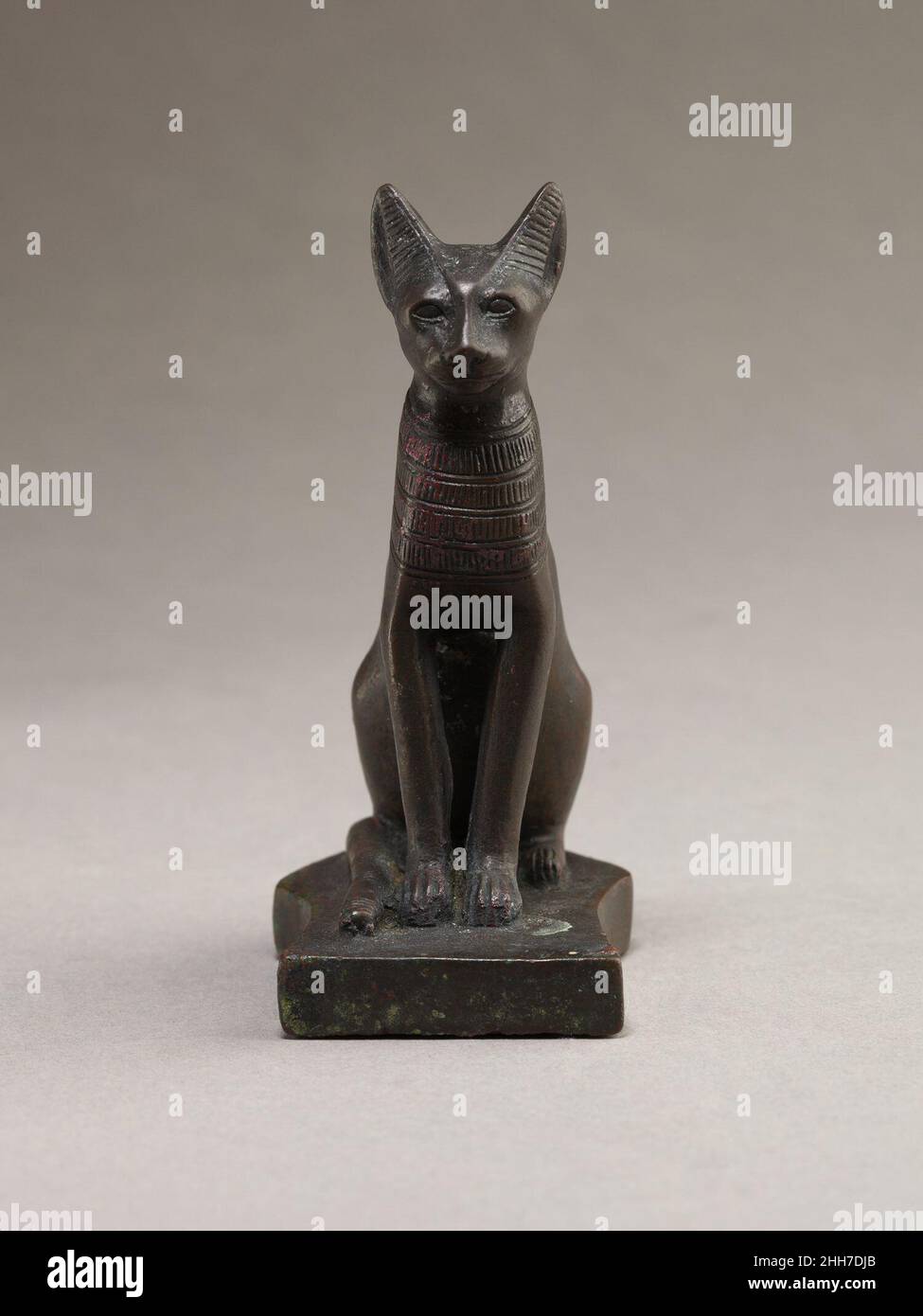 Statuette of a cat 664–30 B.C. Late Period–Ptolemaic Period Bastet was ...