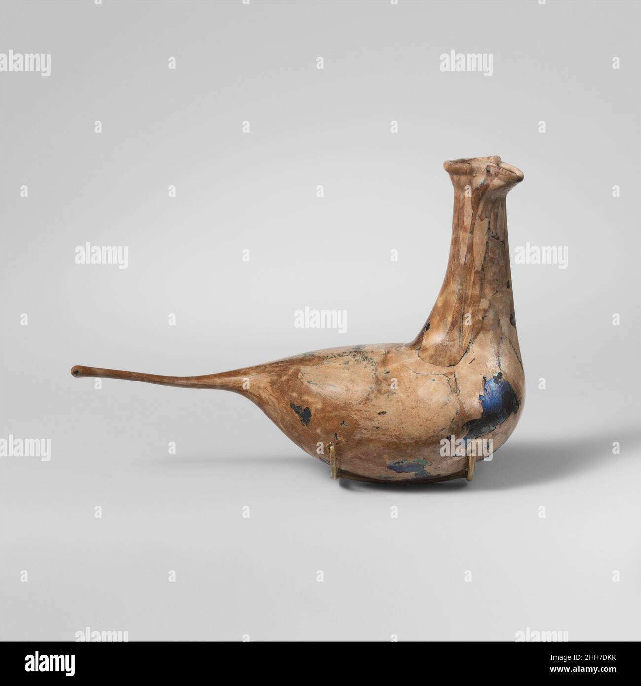 Flattened body shape hi-res stock photography and images - Alamy