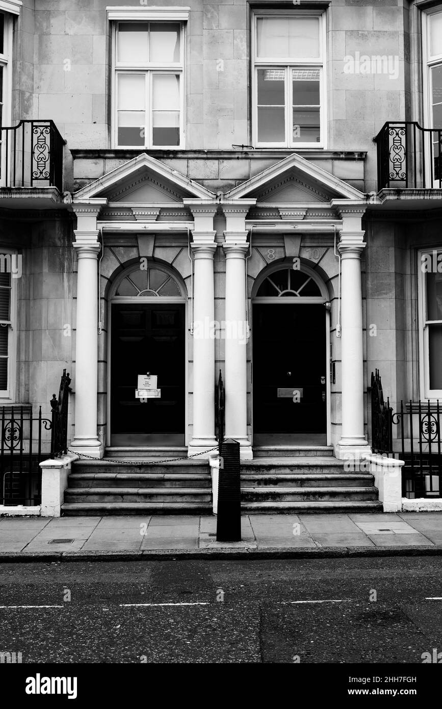 George orwell sculpture hi-res stock photography and images - Alamy