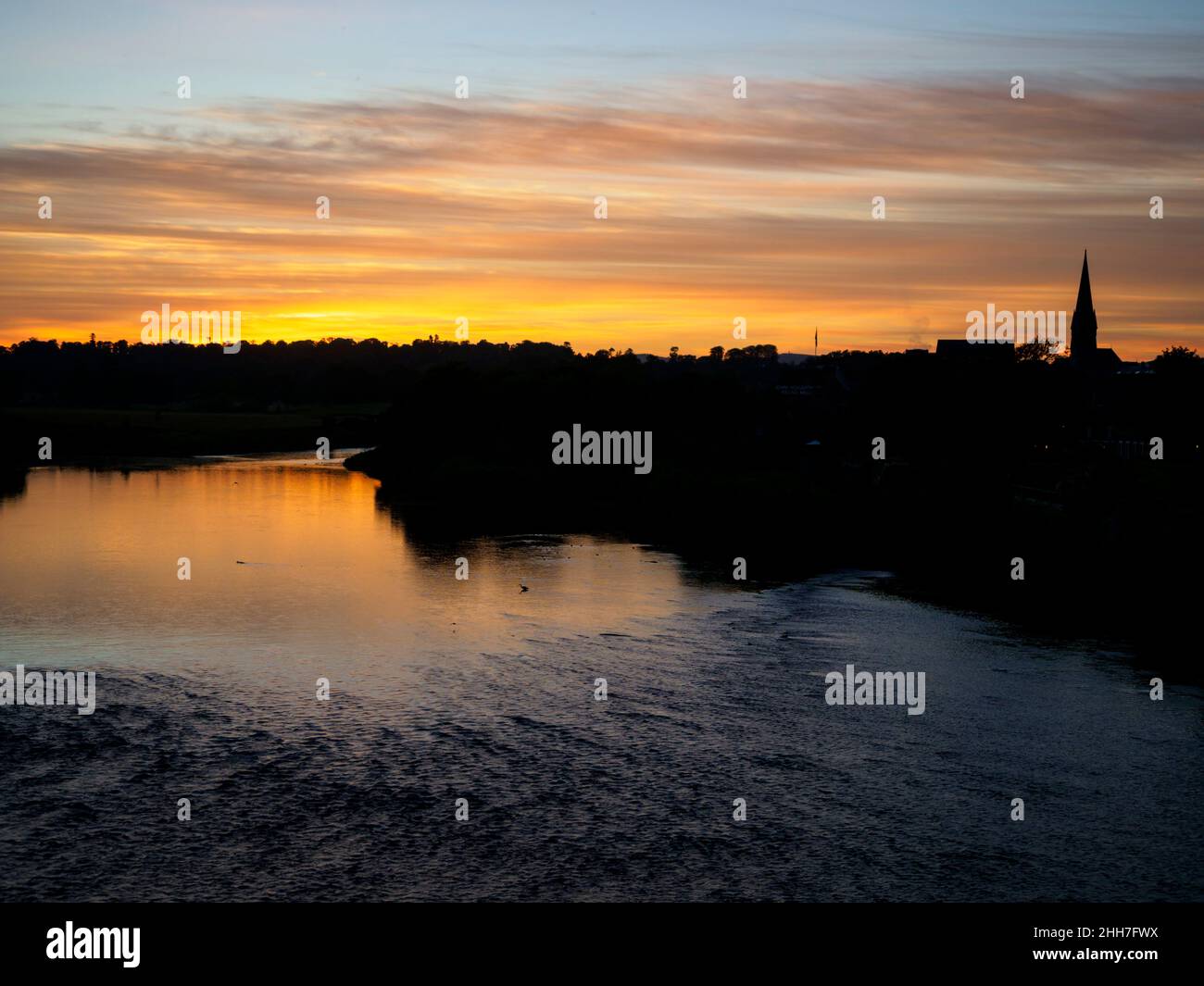 Tweedside hi-res stock photography and images - Alamy