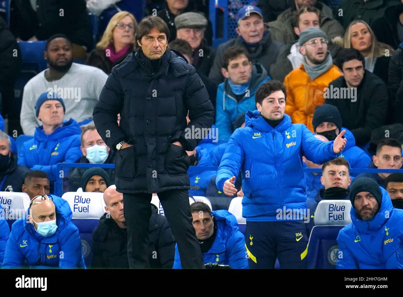 Ryan mason conte hi-res stock photography and images - Alamy