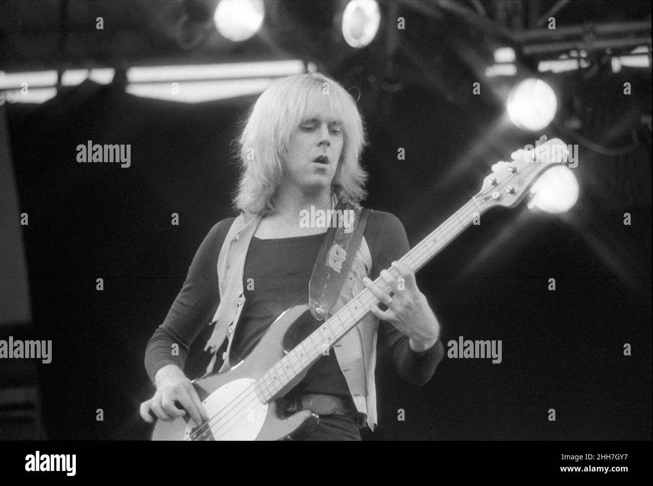 Tom Hamilton Bass