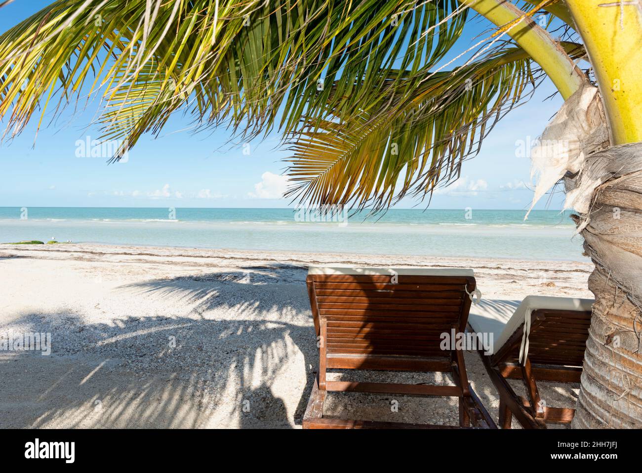 Sundeck and view hi-res stock photography and images - Alamy