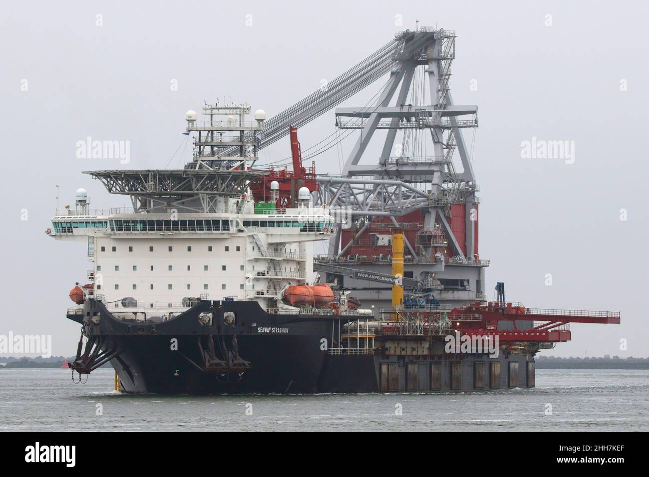 Seaway strashnov hi-res stock photography and images - Alamy