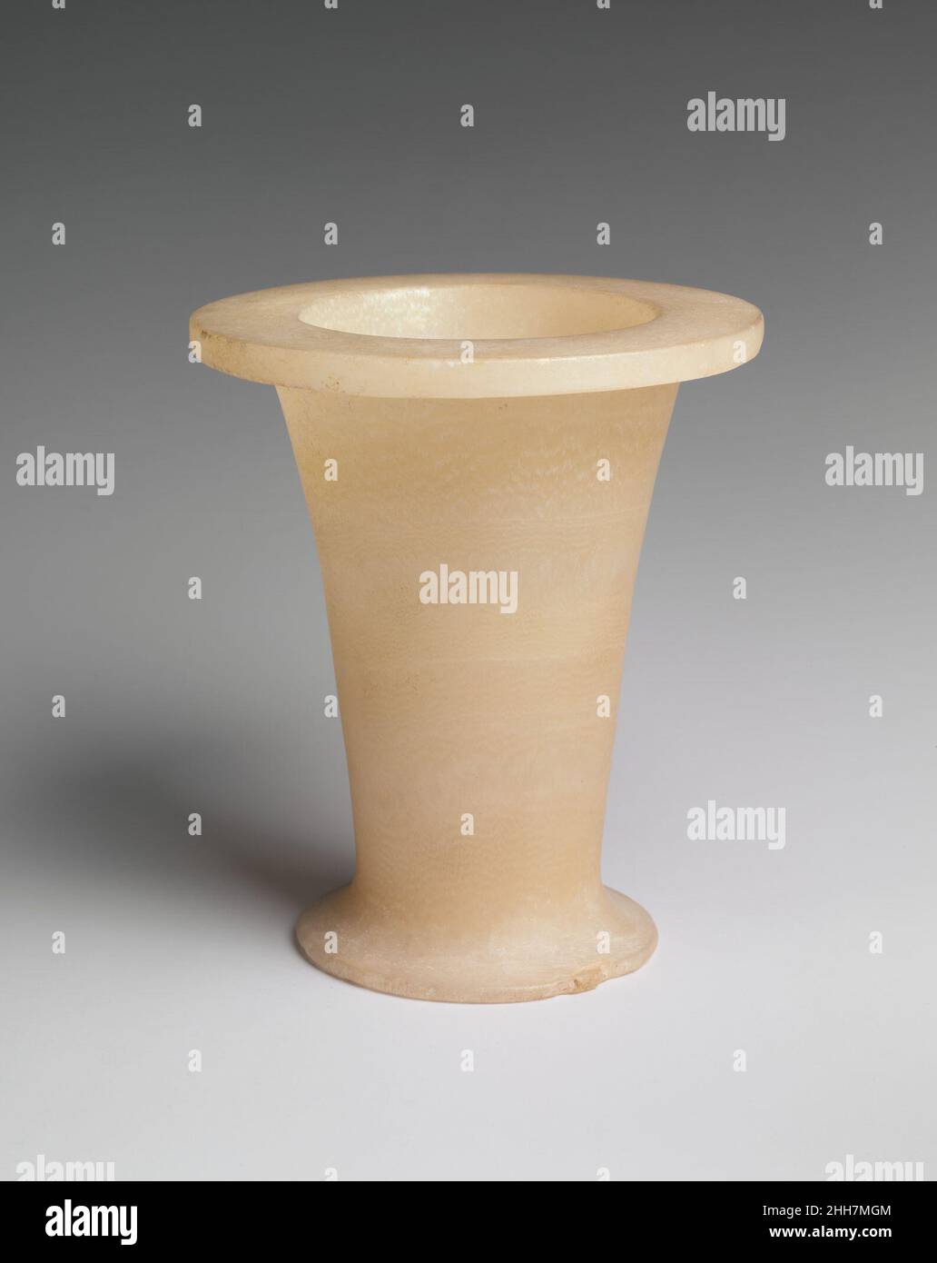 Alabaster objects hi-res stock photography and images - Alamy