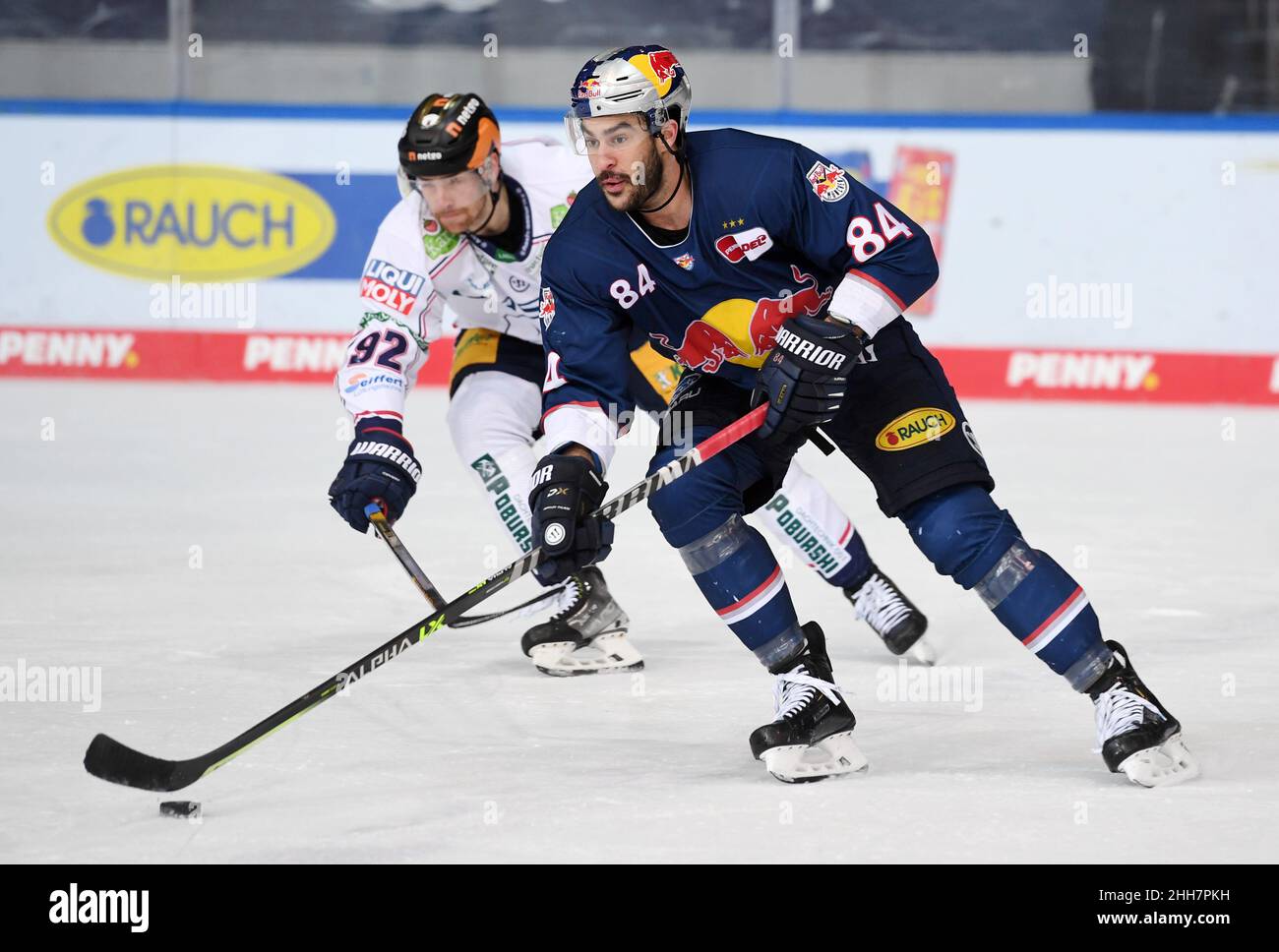 Munich, Germany. 23rd Jan, 2022. Ice hockey: DEL, EHC Red Bull München ...