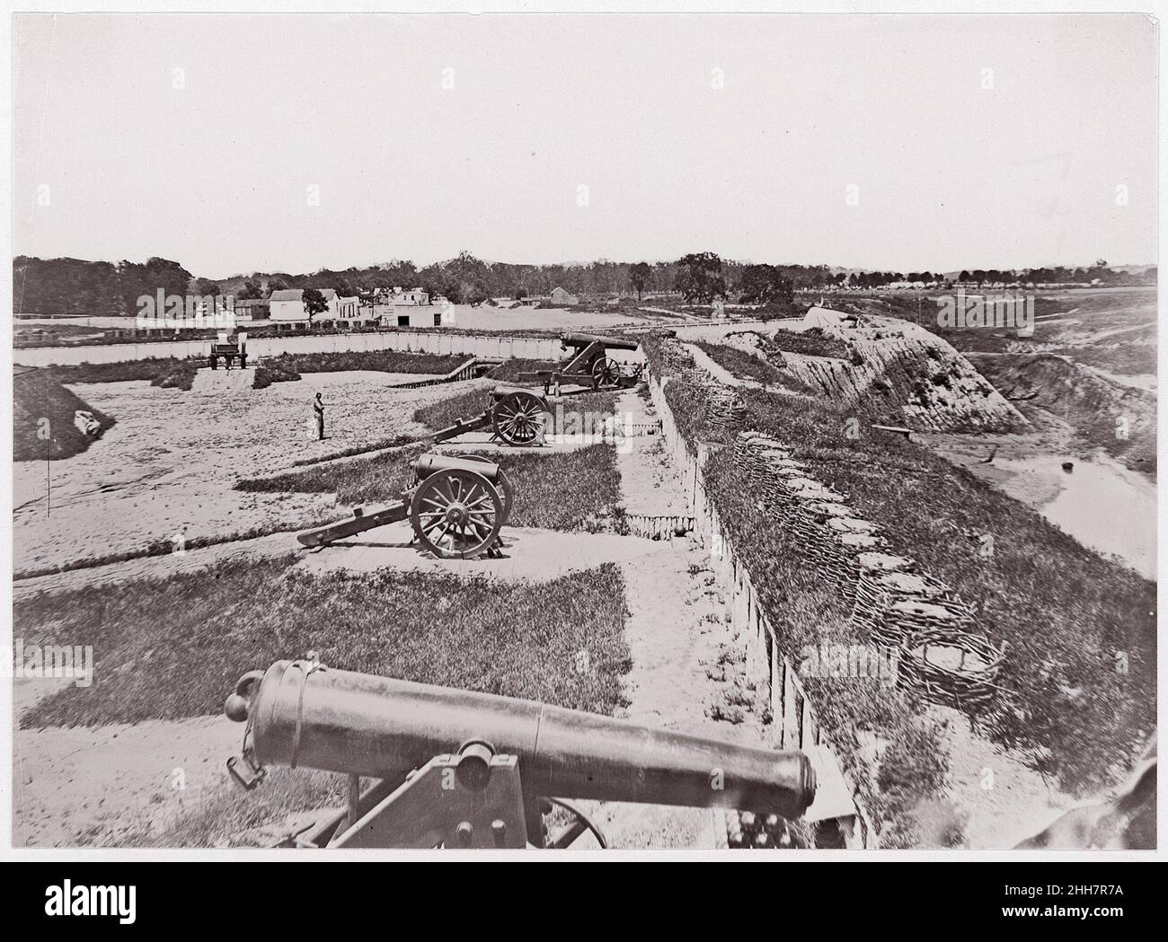 American civil war cannon ammunition hi-res stock photography and ...