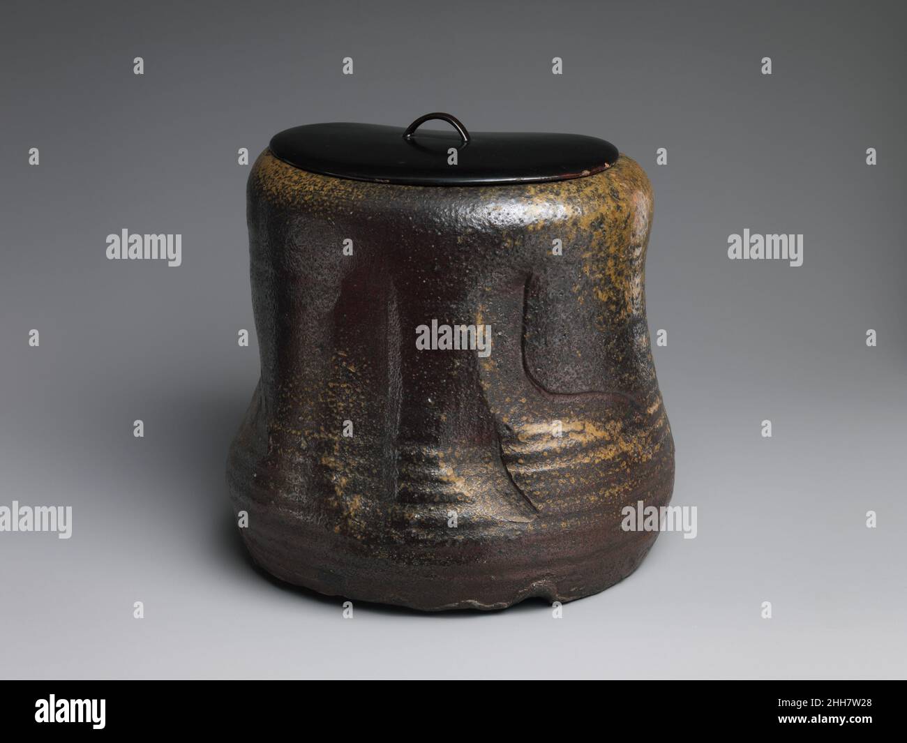 Favored shape hi-res stock photography and images - Alamy