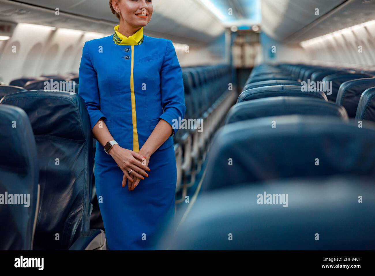 Flight attendant cabin hi-res stock photography and images - Alamy
