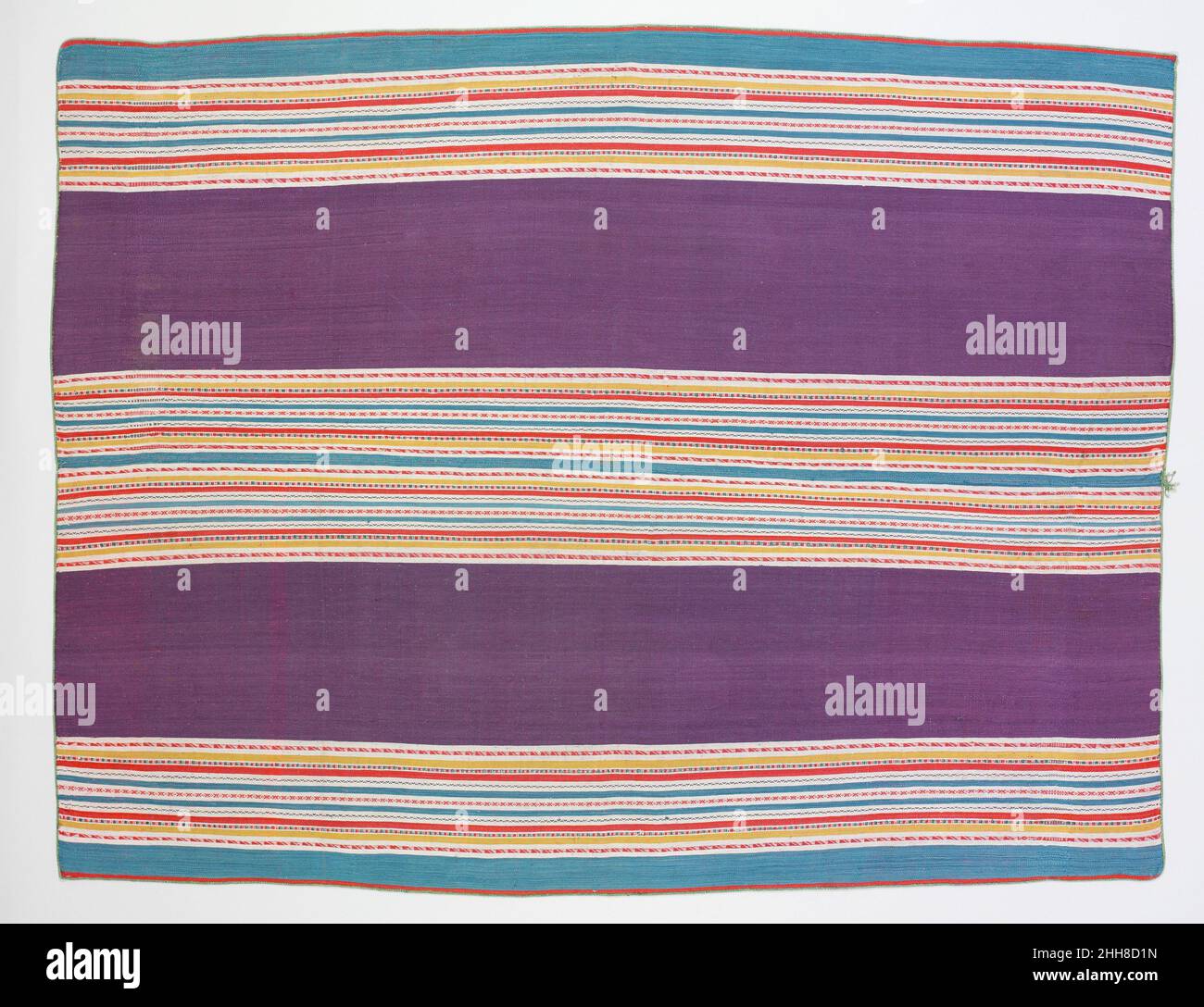 Along the central seam hi-res stock photography and images - Alamy