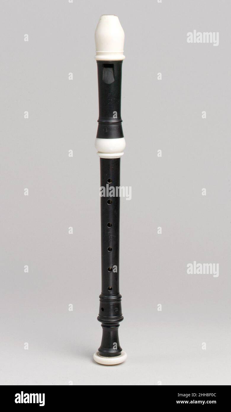 Soprano Recorder in B ca. 1700 Thomas Coenraet Boekhout Dutch Thomas ...