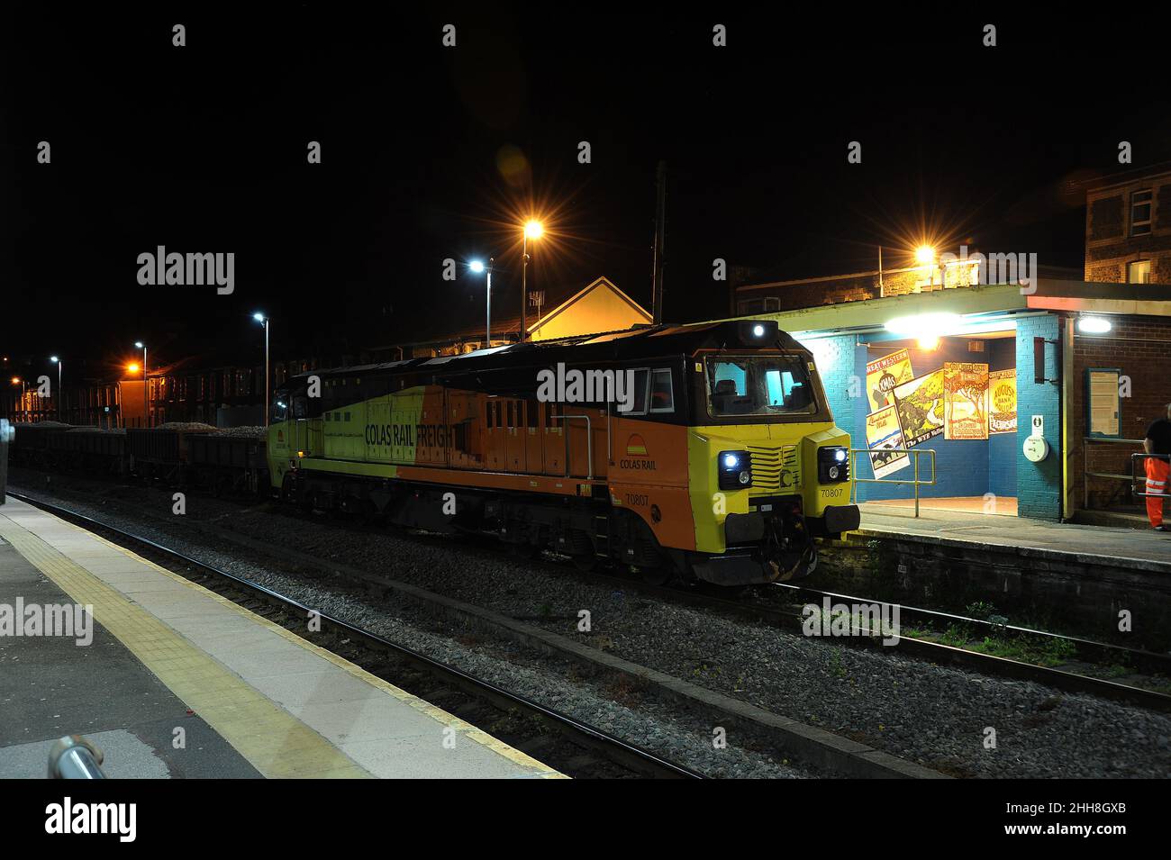 "70807" at Porth station with a ballast train from Hinksey Sidings ...