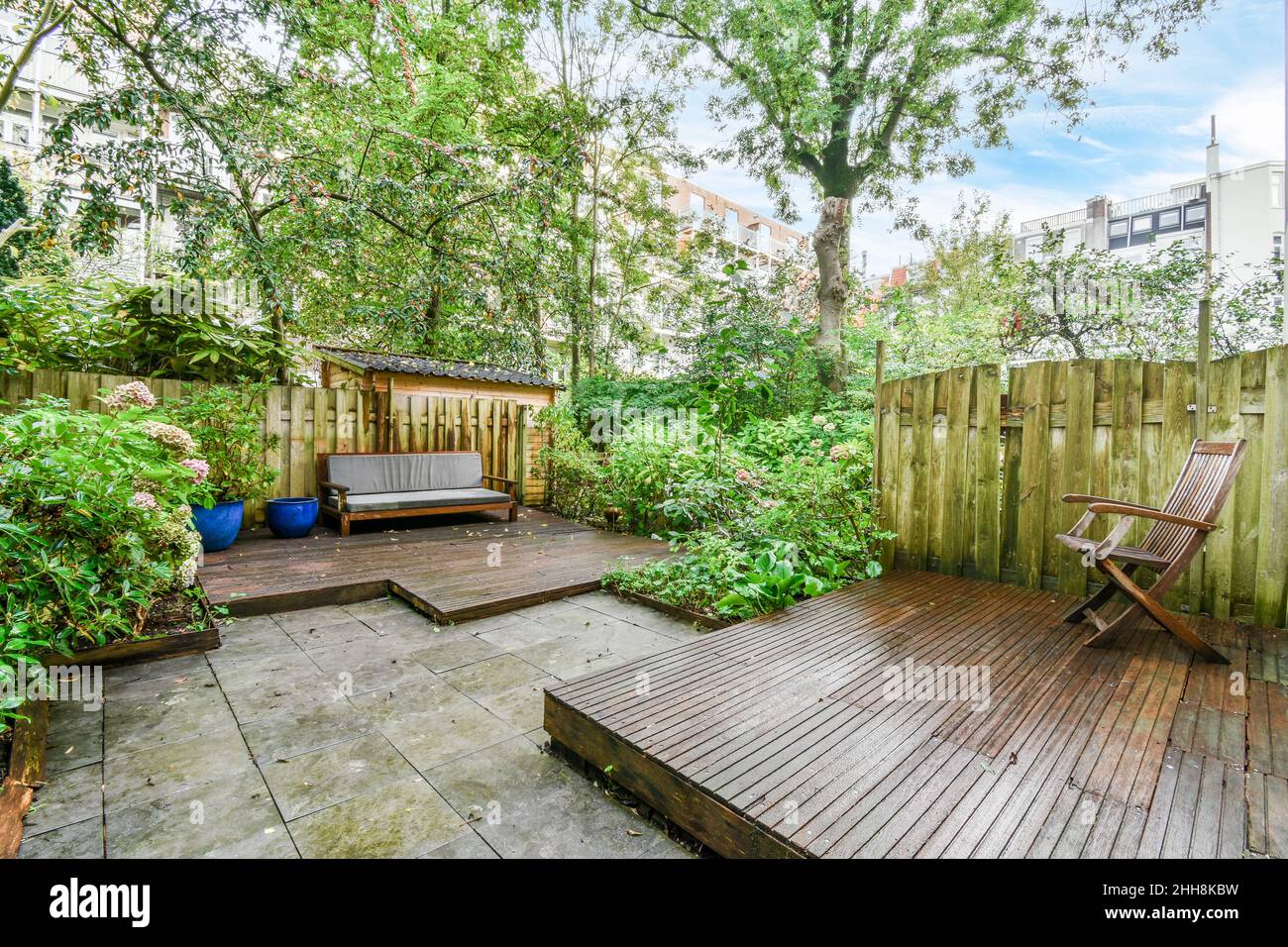 Beautiful veranda hi-res stock photography and images - Alamy