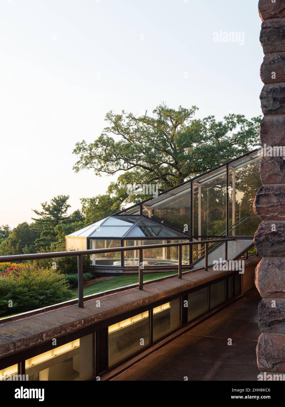 Uris Library addition designed by Gunnar Birkerts Stock Photo - Alamy