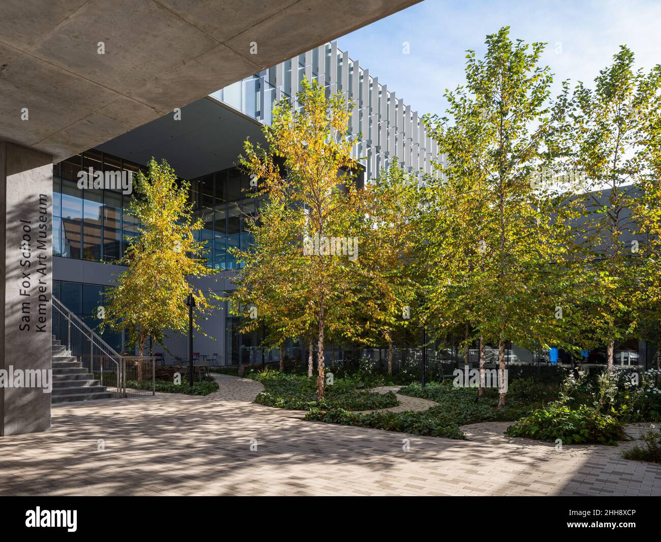 Weil hall hi-res stock photography and images - Alamy