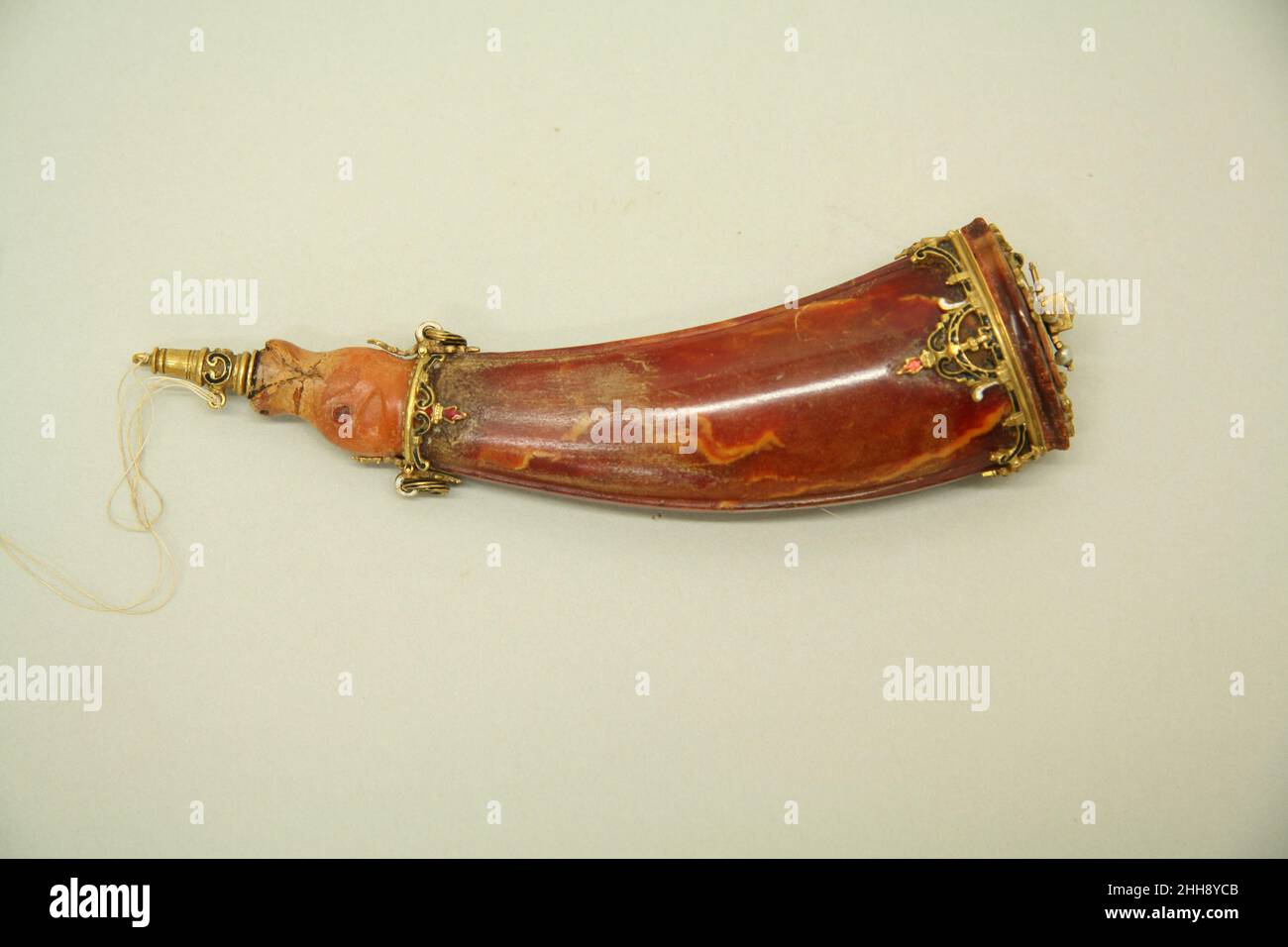 Priming Flask late 16th century East Indian (Italian Mountings ...