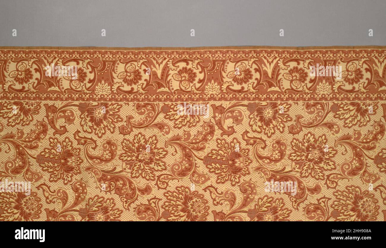 Portiere tapestry hi-res stock photography and images - Alamy