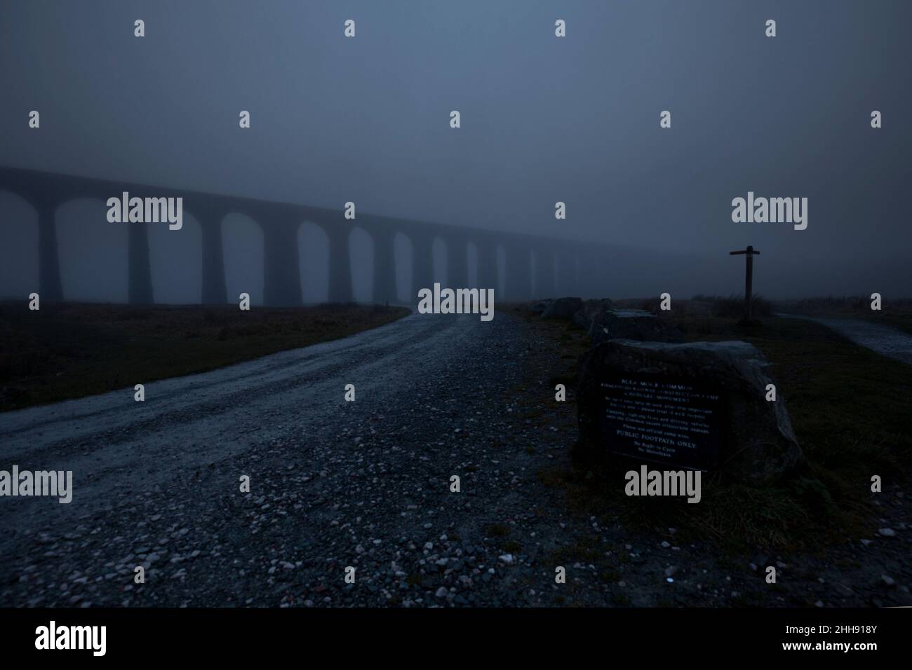 Ribblehead silhouette hi-res stock photography and images - Alamy