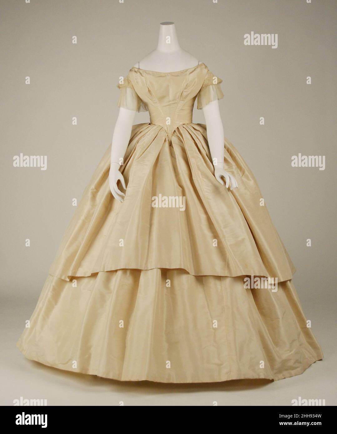 Wedding dress 1858–59 American. Wedding dress 91017 Stock Photo - Alamy
