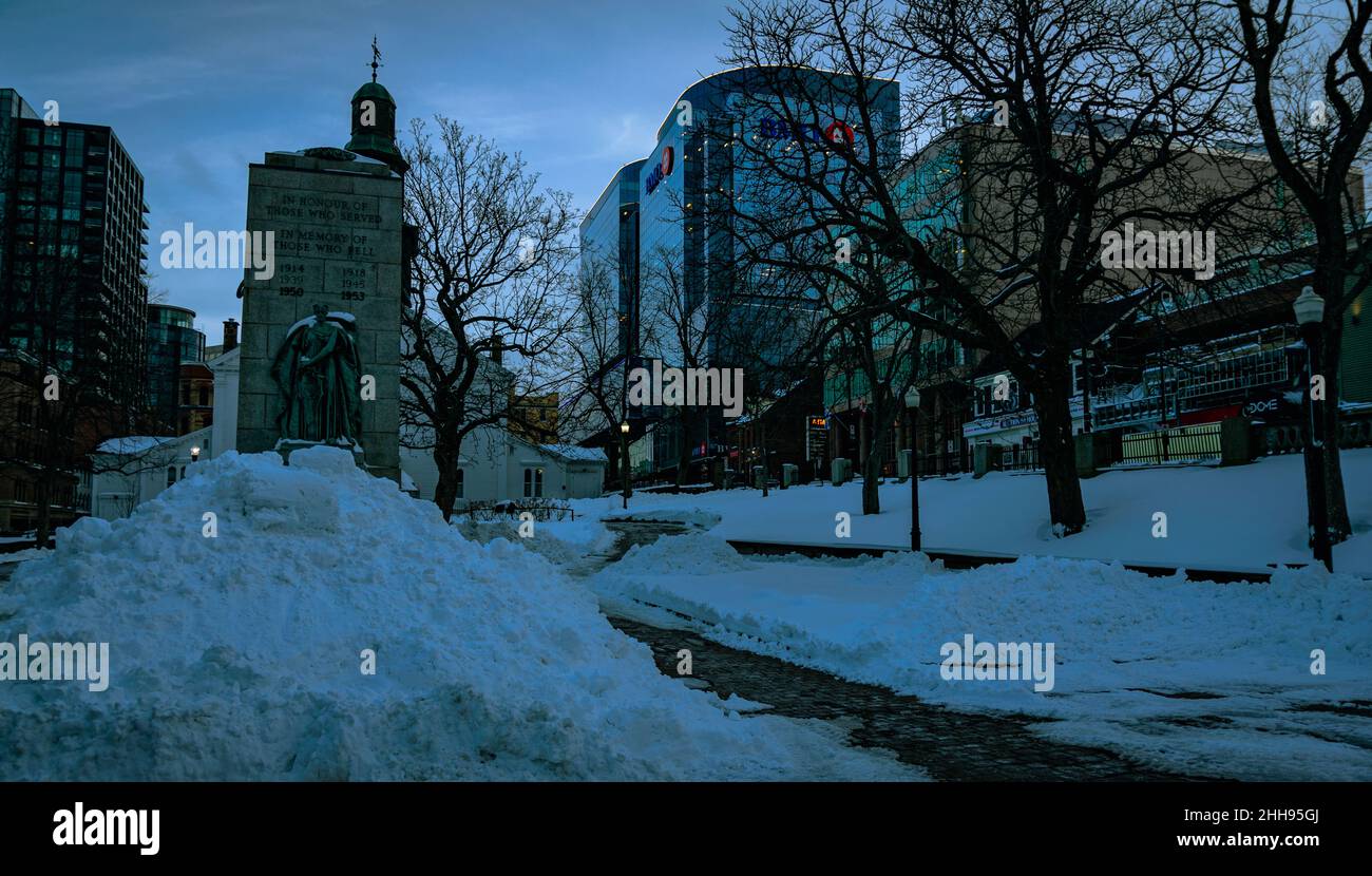 Historic military parade square hi-res stock photography and images - Alamy