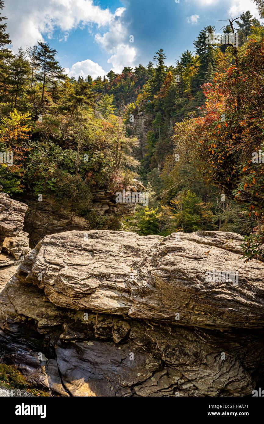 Linville Falls is the most famous and popular waterfall in the Blue ...
