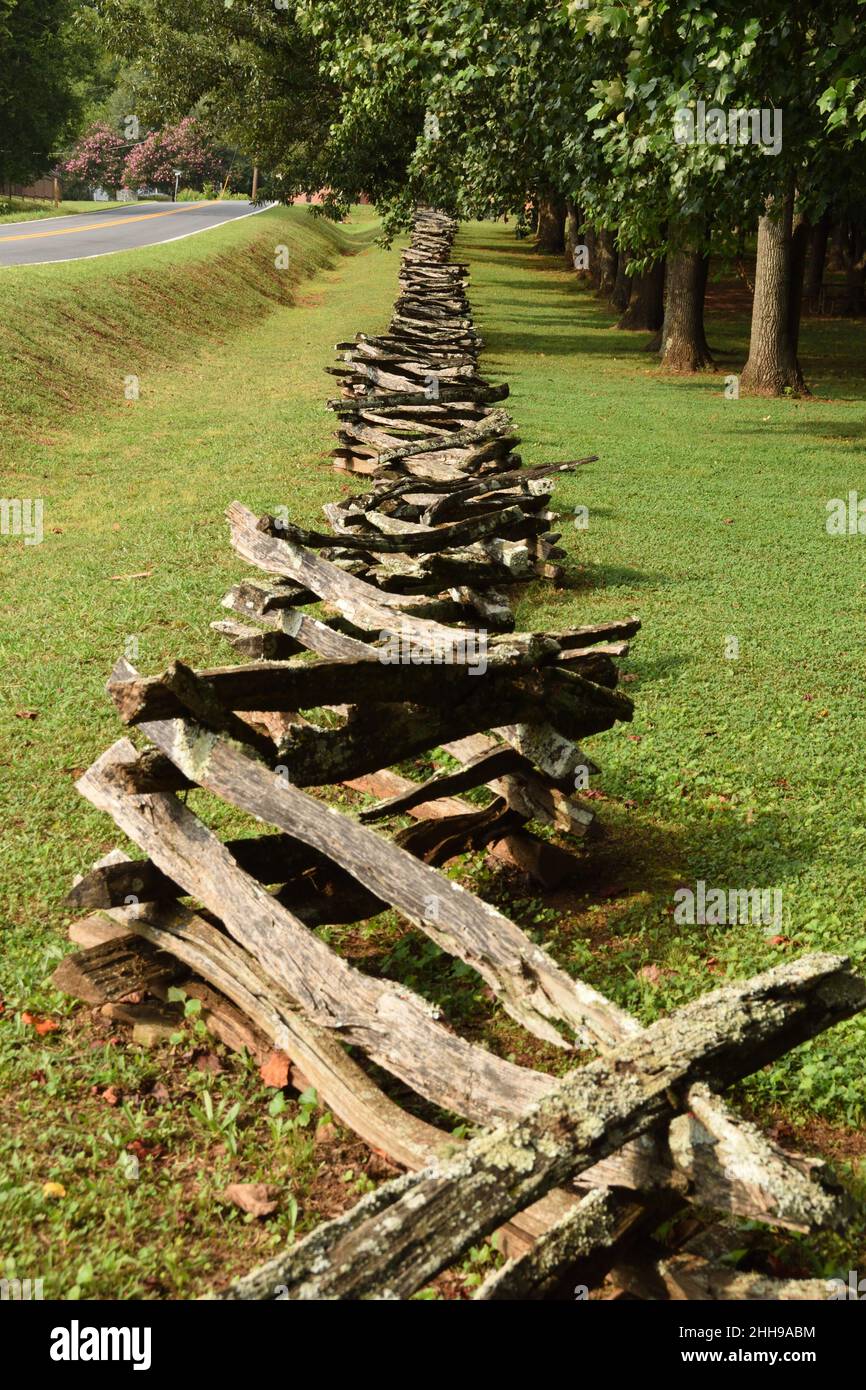 Leading line of zigzag aged wooden fence at Etowah Mounds Historic Site ...