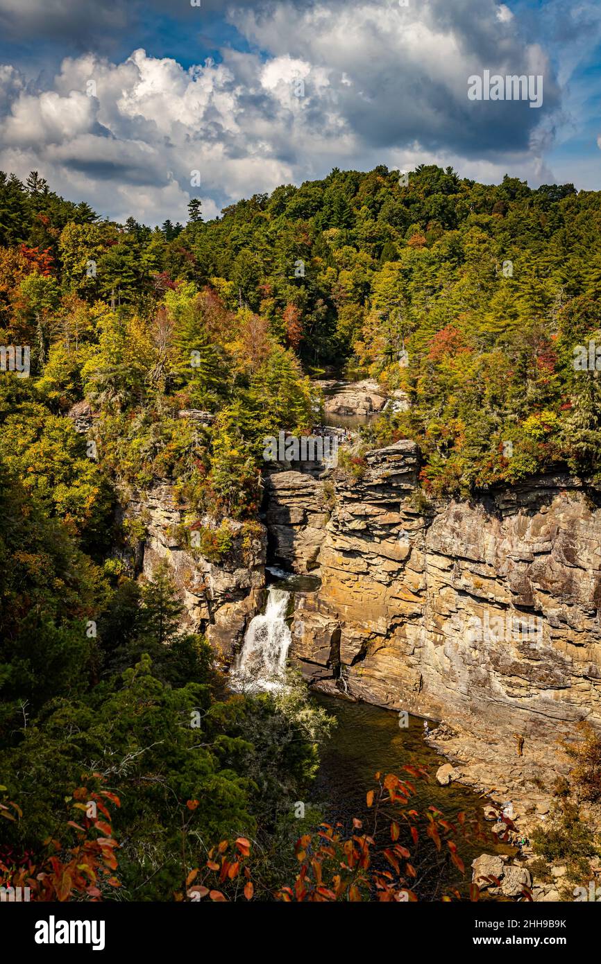 Linville Falls is the most famous and popular waterfall in the Blue ...
