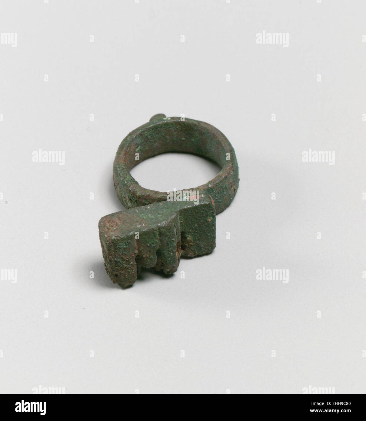 Bronze ring key 3rd–4th century A.D. Roman With ten teeth and a short ...