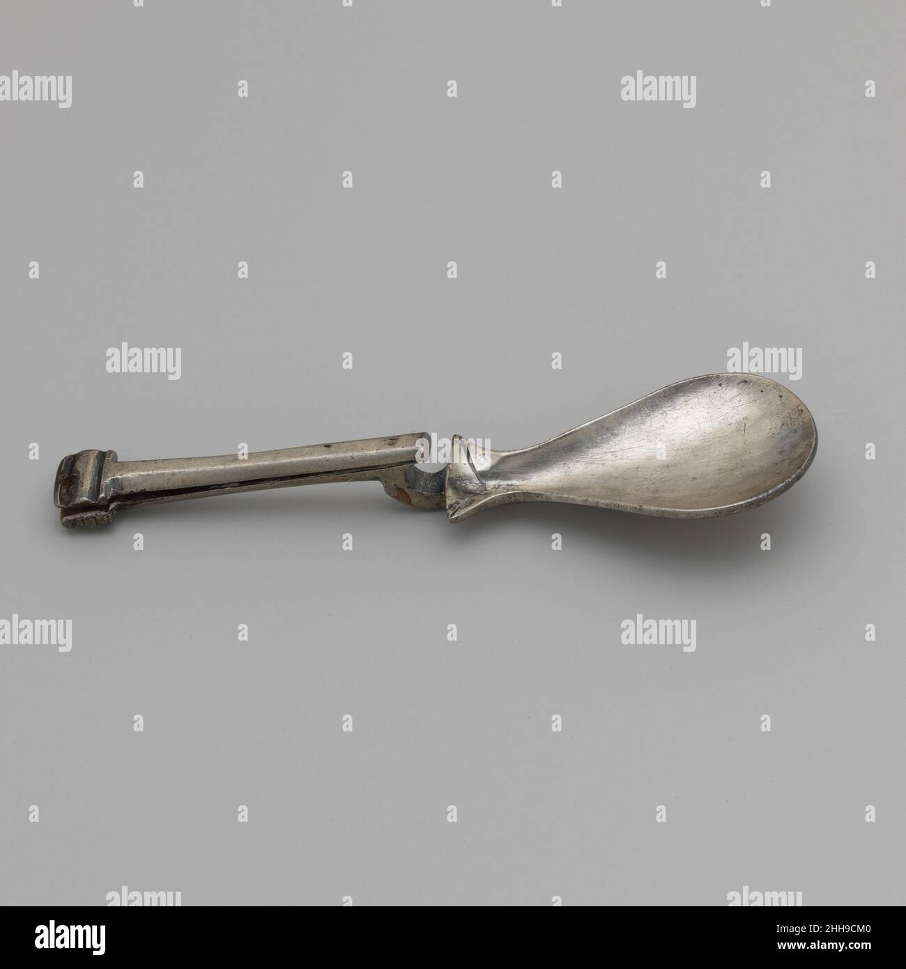 Medieval spoon hi-res stock photography and images - Alamy