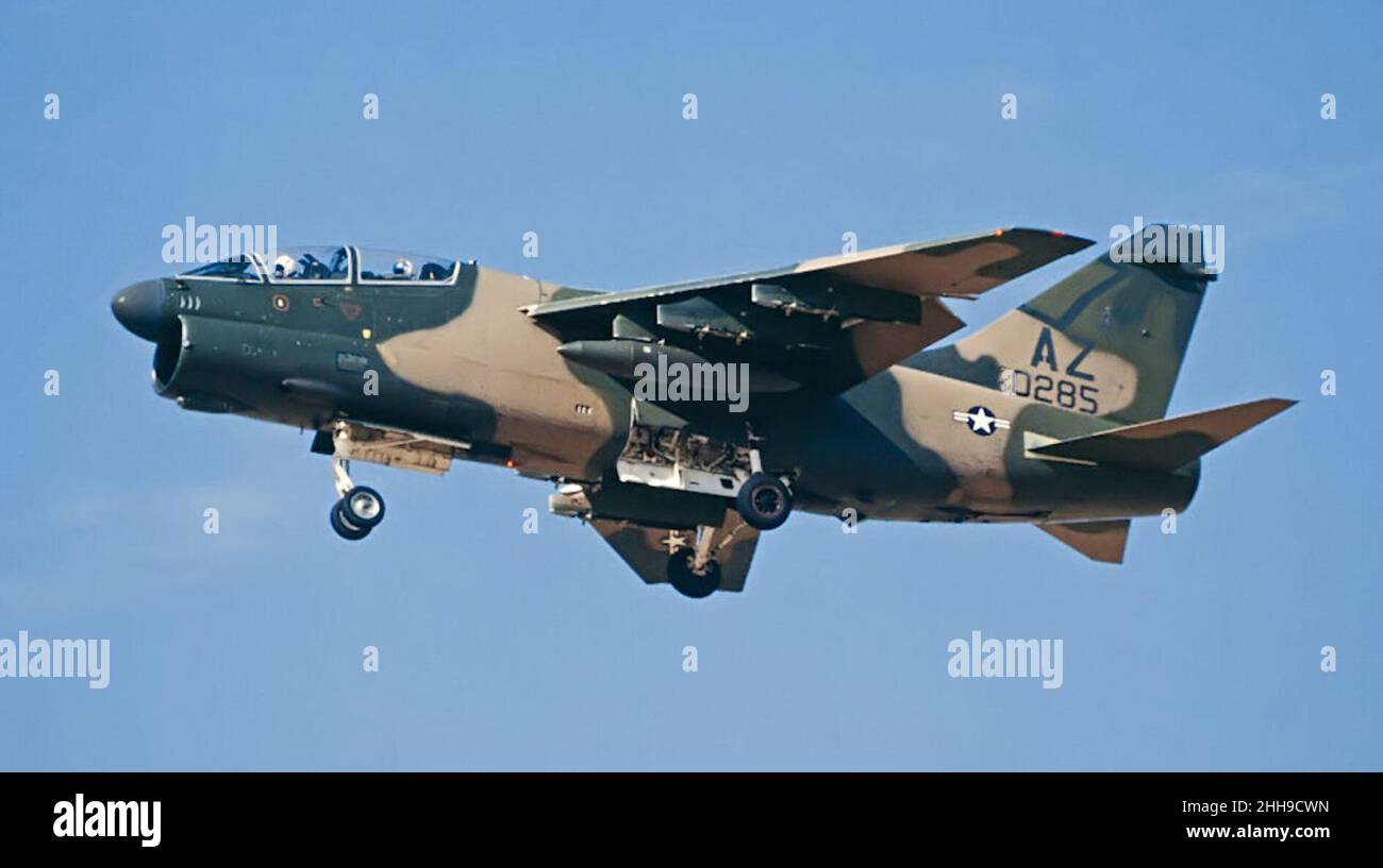 152d Tactical Fighter Squadron A-7K Corsair II 80-0285 Stock Photo - Alamy