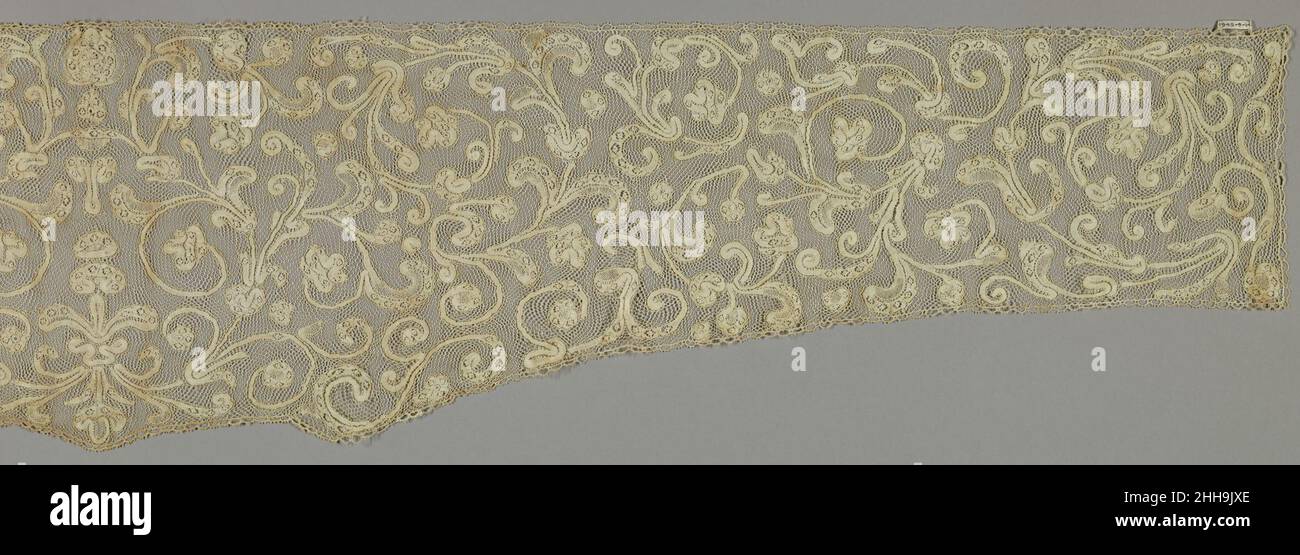 Sleeve Ruffle ., 18th century Stock Photo - Alamy