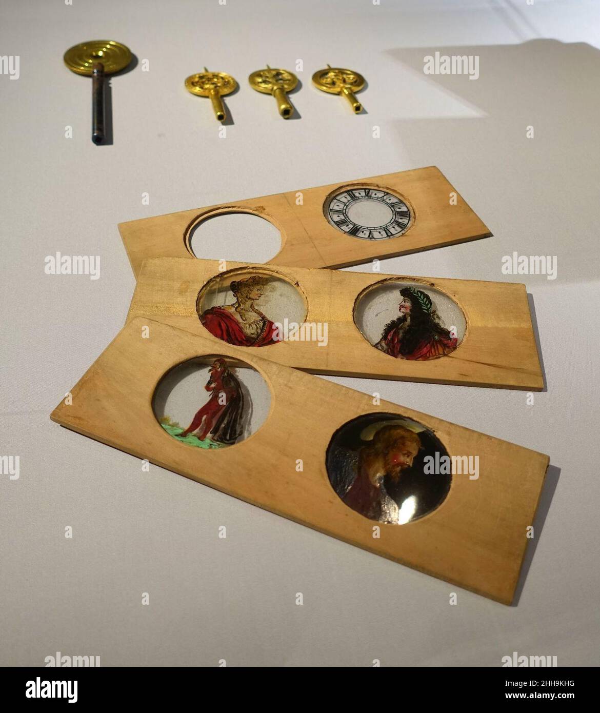 Slides for magic lantern zappler clock by Matthias Gaill, including ...