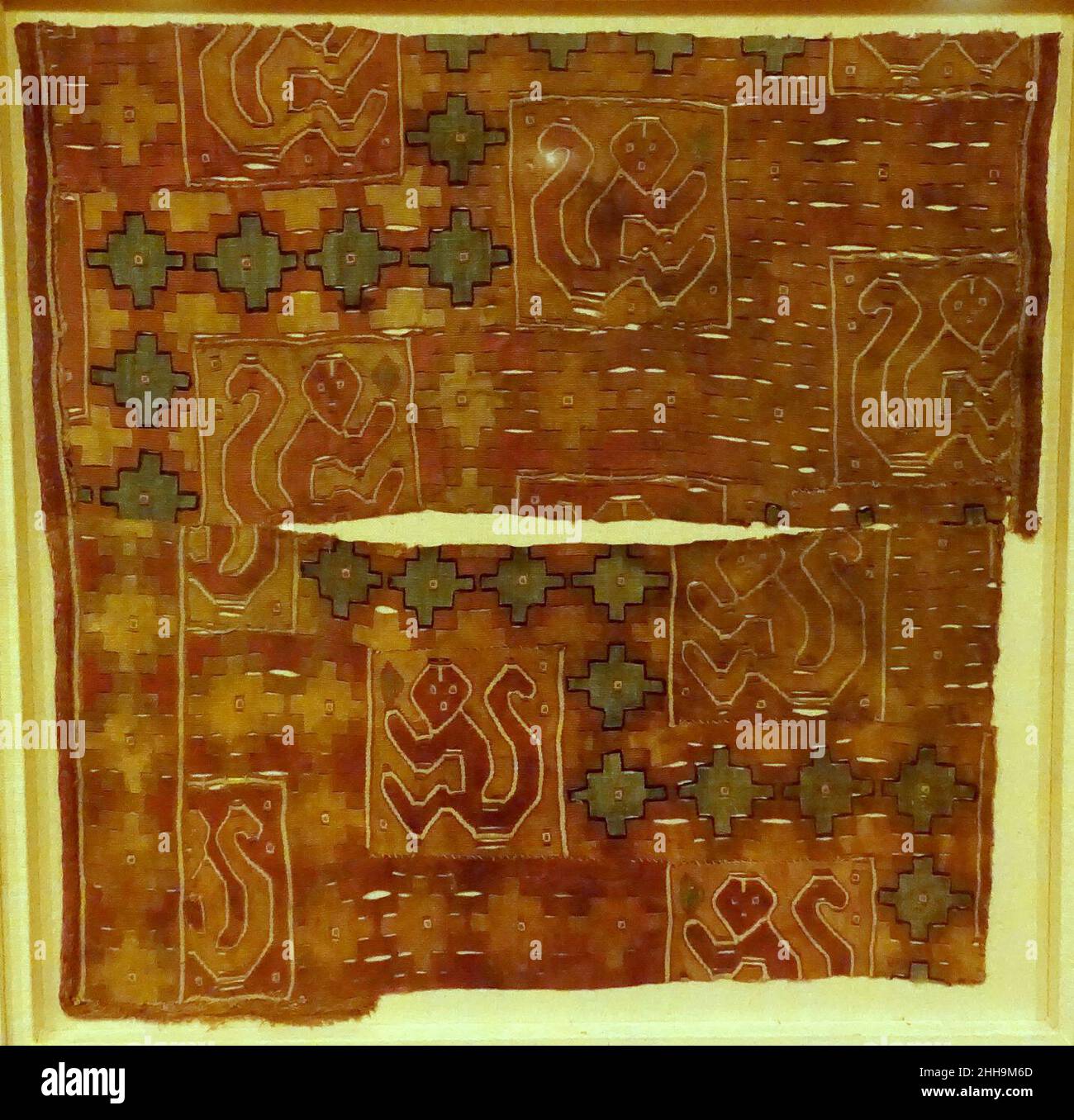 Slit woven panel fragment with seated monkey figures in squares, Peru ...